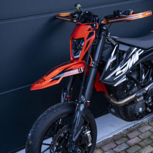 Supermoto handguards with integrated indicators - Supermofools